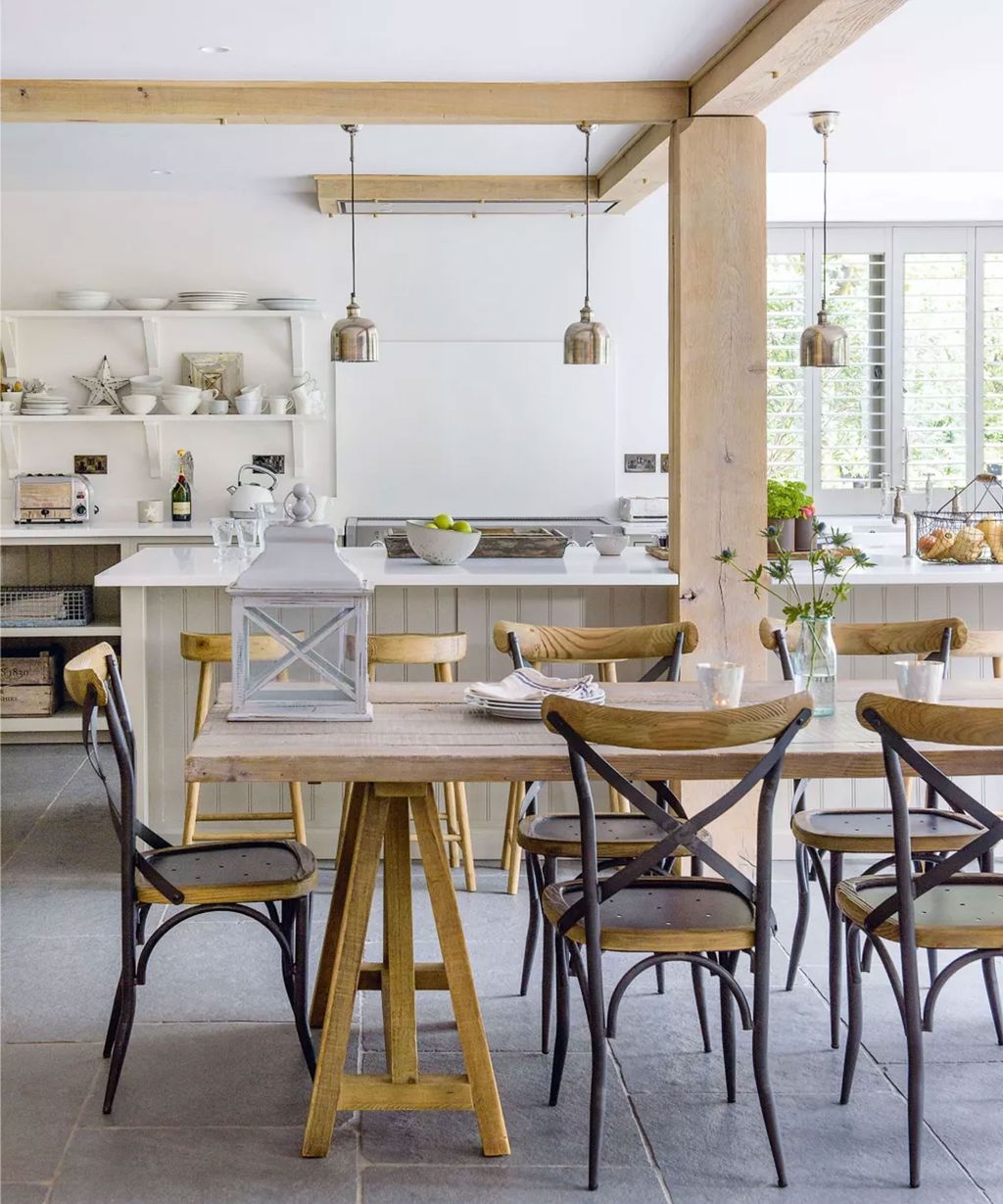 Modern farmhouse ideas: 15 clutter-free, cozy interiors | Homes and Gardens