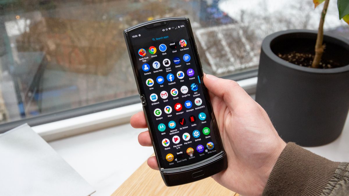 Motorola Razr (2019) review | Tom's Guide