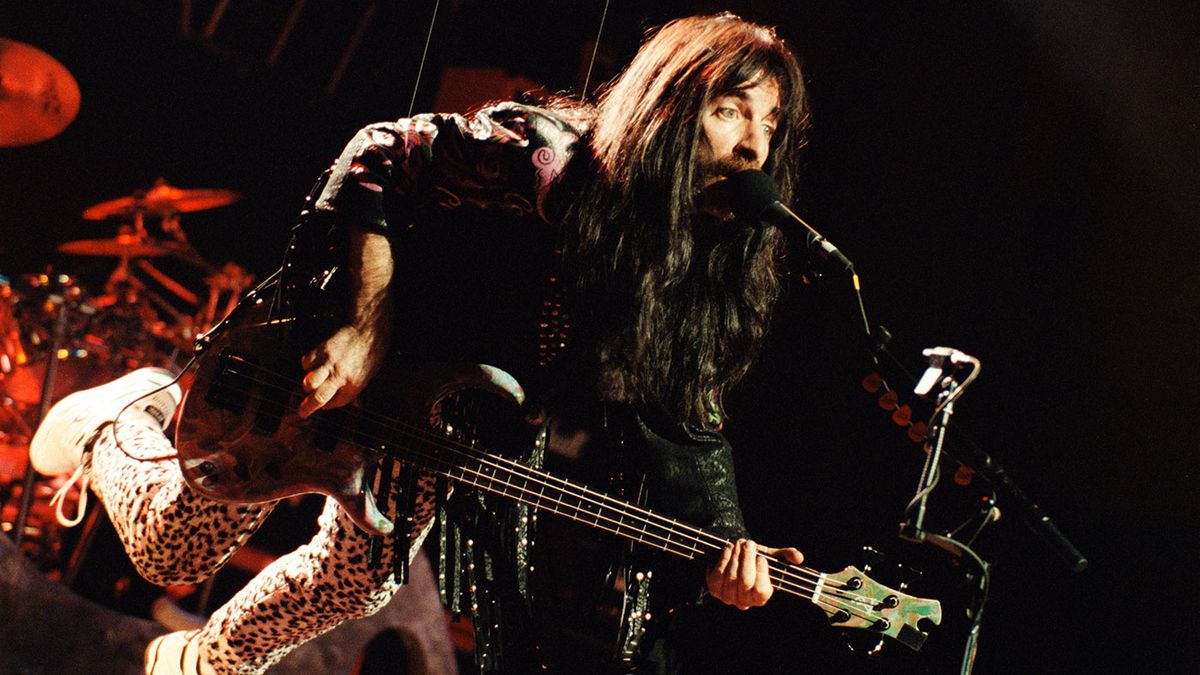 Derek Smalls: “I’ve stayed out of pods, mate. Once bitten, twice shy ...