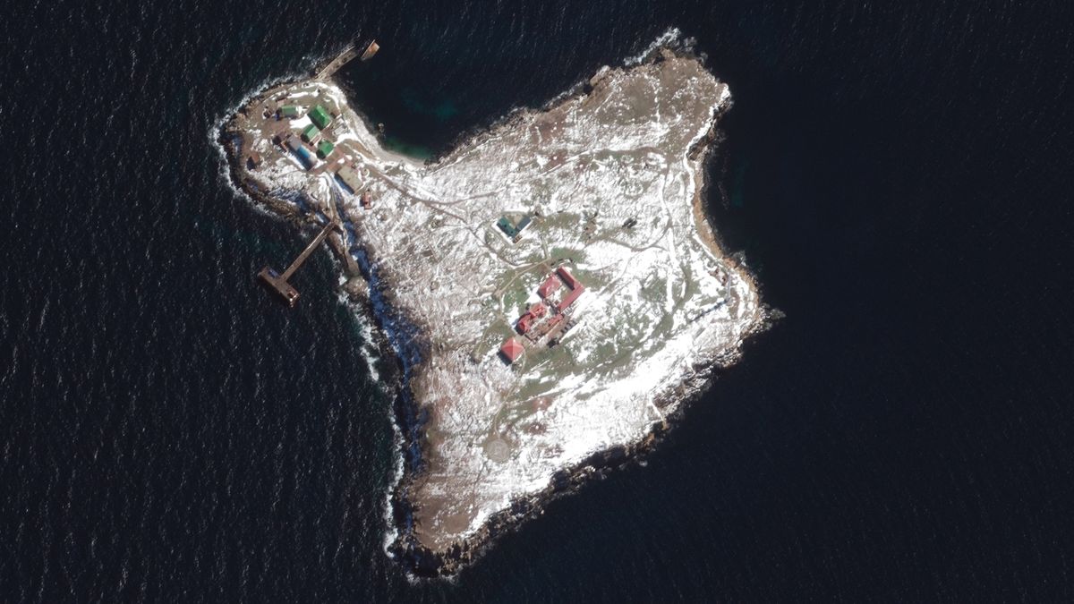 Snake Island: why ‘speck of land’ in Black Sea is so important | The Week