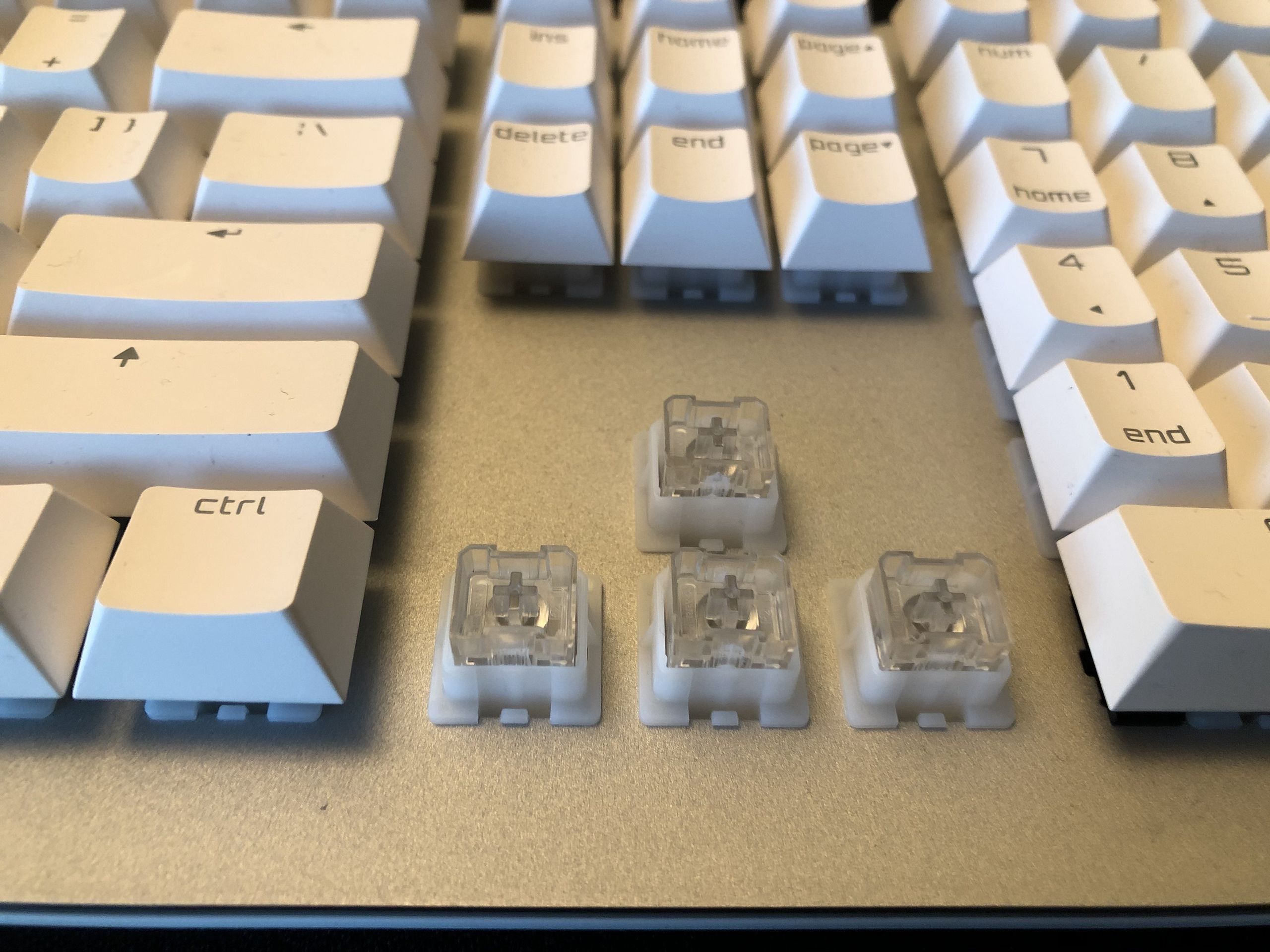 New Cherry Viola Mechanical Switch Wants to End Membrane Keyboards ...