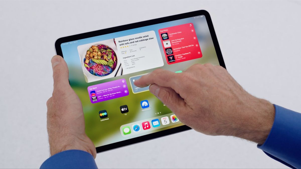 Active widgets are coming to iOS 17 and iPadOS 17 — here’s what to ...