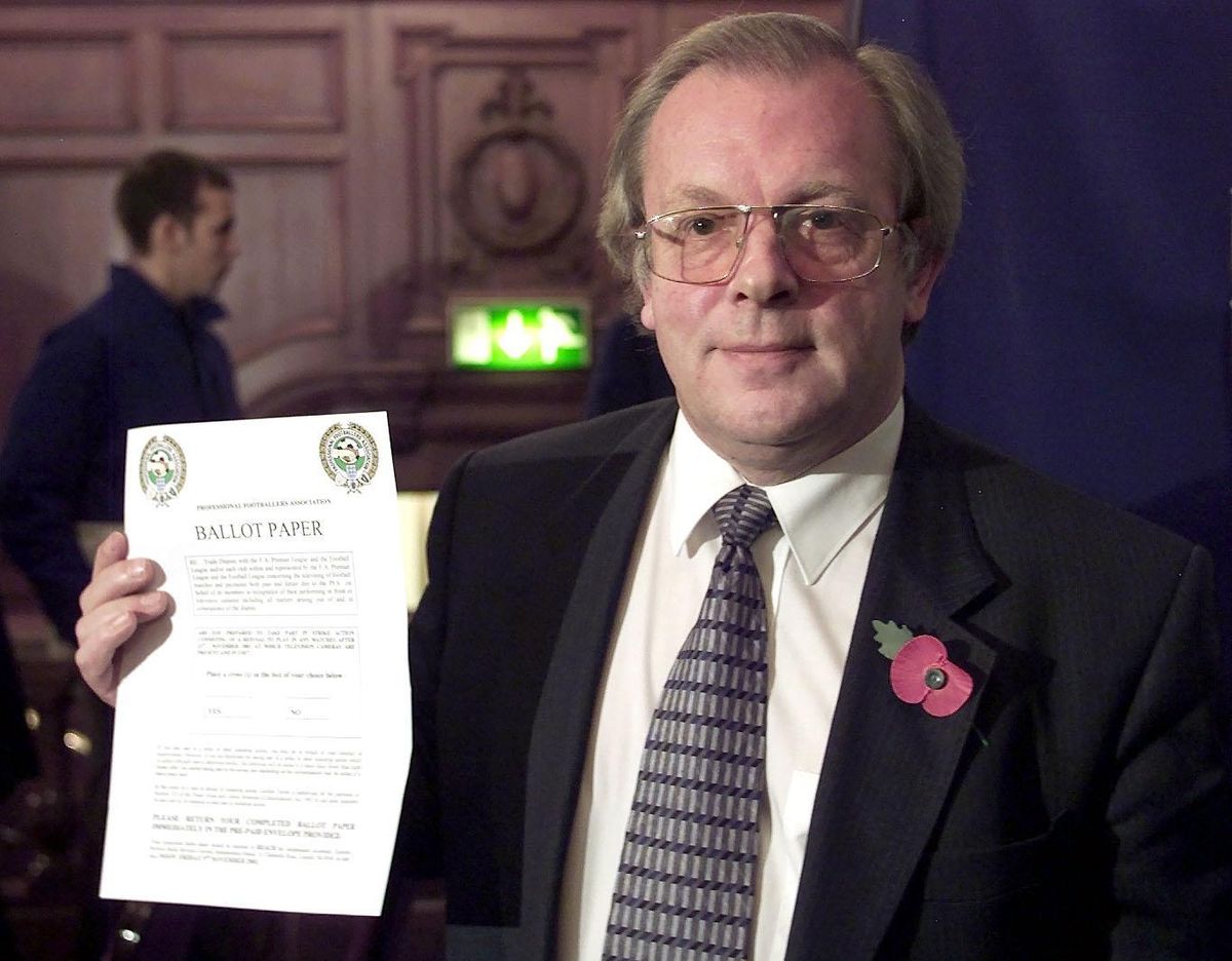Gordon Taylor in pictures | FourFourTwo