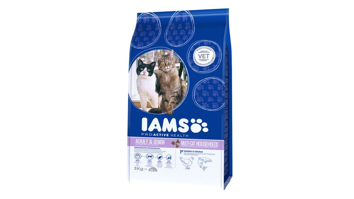 Iams Proactive Health Adult Dry Food review | PetsRadar