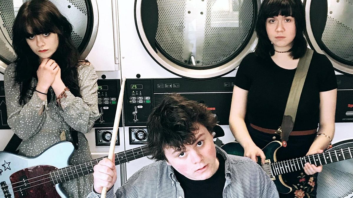 Watch video for new Skating Polly track Queen For A Day | Louder