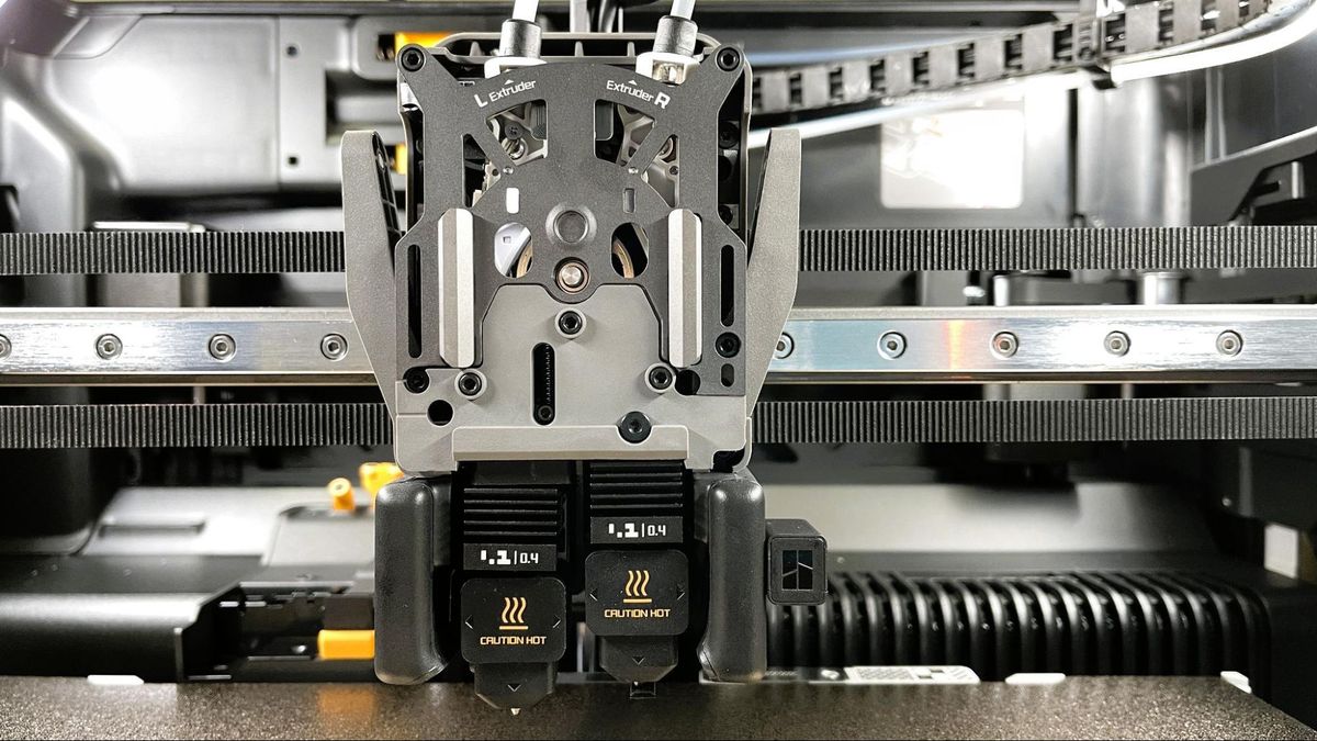 Bambu Lab H2D Review: For Elite Crafters | Tom's Hardware