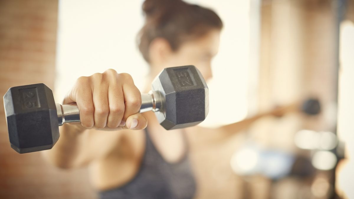 Best dumbbells for women: the best accessory to tone up at home | My ...
