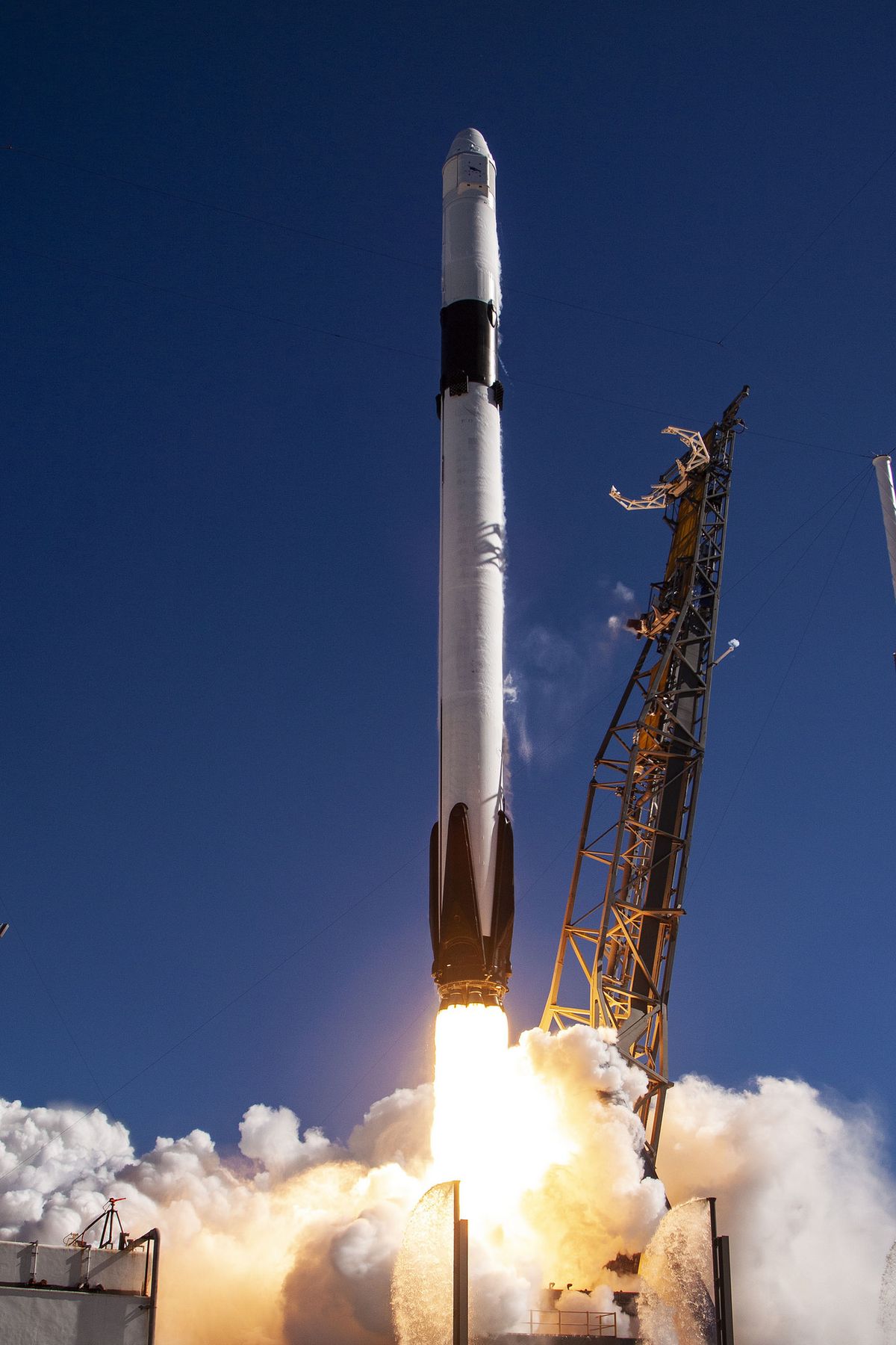 In Photos: SpaceX's Dragon CRS-16 Cargo Launch and Rocket 'Water ...
