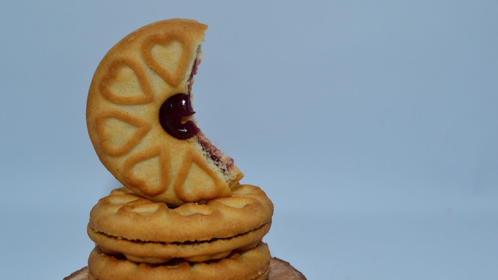 32 foods you didn't know were vegan | Woman & Home