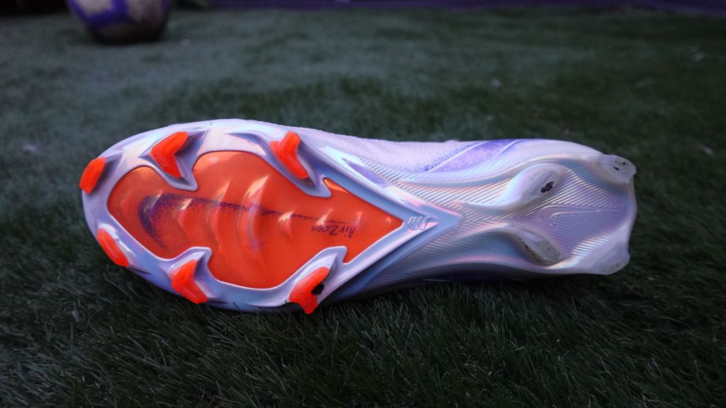 Nike Mercurial Superfly 10 review: A running shoe with studs | FourFourTwo