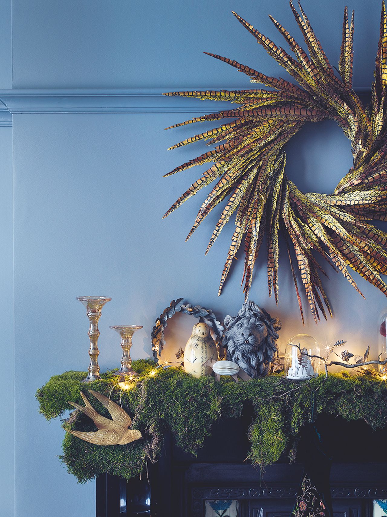 Christmas fireplace decor: 25 ways to a festive fireside