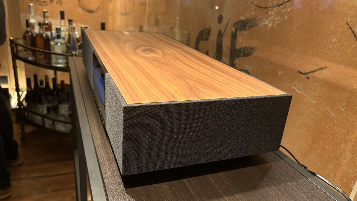 Cambridge Audio's all-in-one music system boasts 14 drivers, plenty of ...