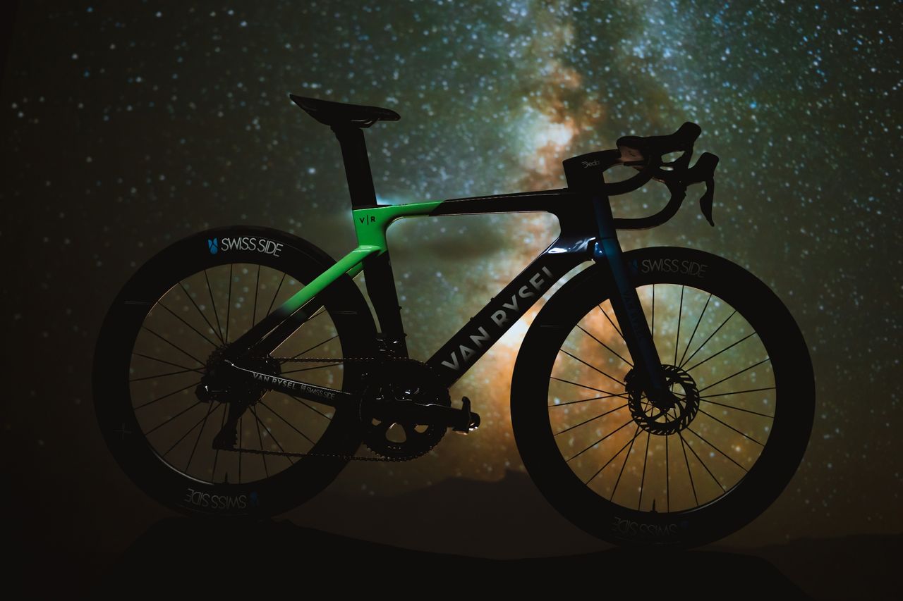 Tech of the week: Van Rysel releases an aero bike (quelle surprise ...
