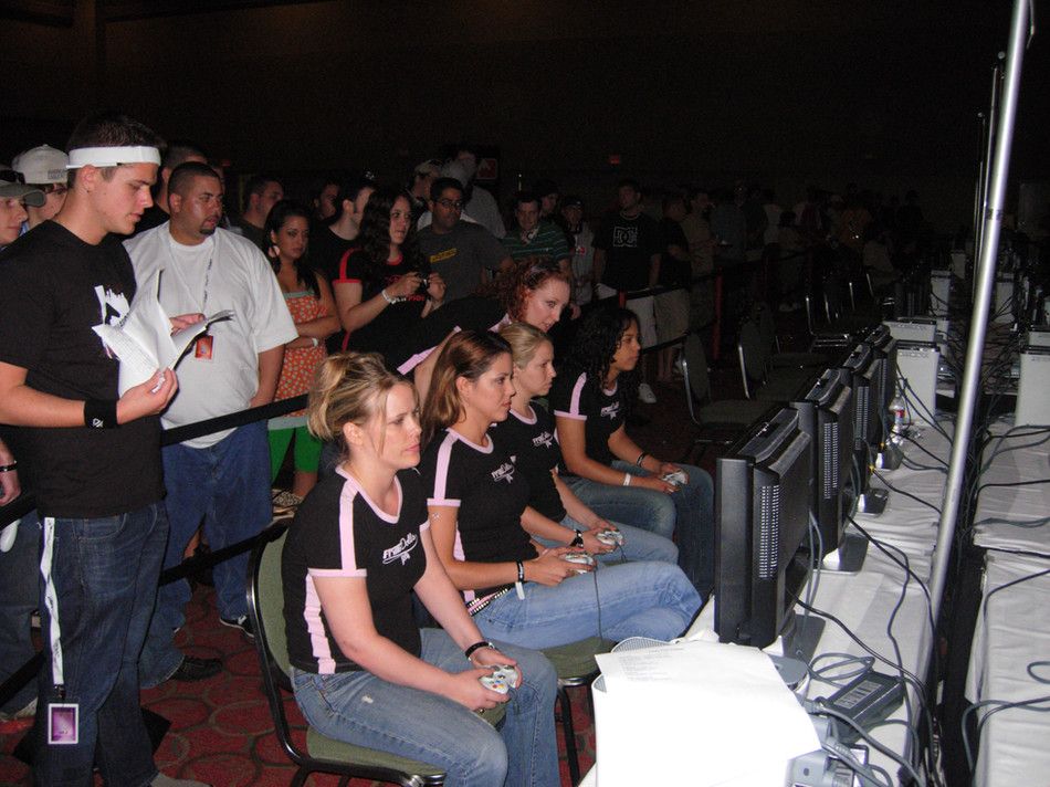 The PMS Clan blazed a trail for women in competitive gaming | PC Gamer