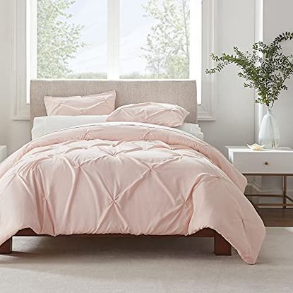 Modern Amazon Bedding: 12 Picks From a Shopping Editor