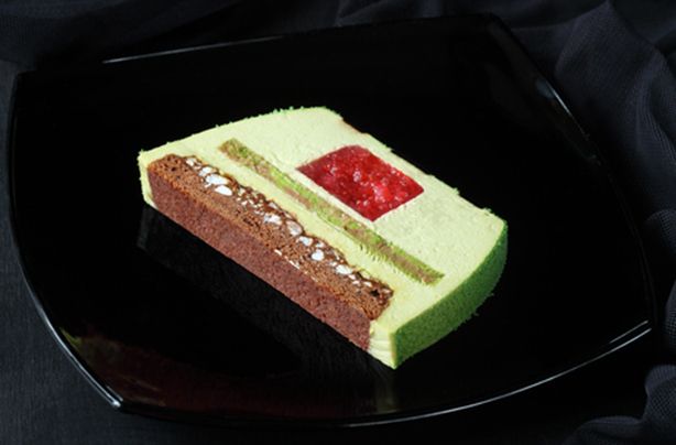 What is an entremets and how can you make one? | GoodtoKnow