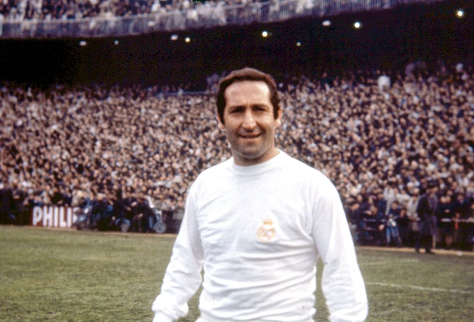 The 100 best football players of all time: 50-41 - Ranked! The 100 best football players of all ...