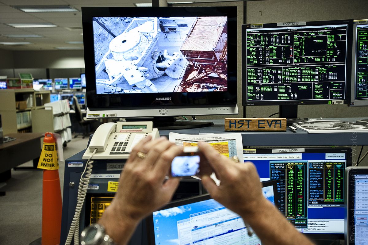 'Infinite Worlds': NASA's Last Hubble Telescope Mission in Photos by ...