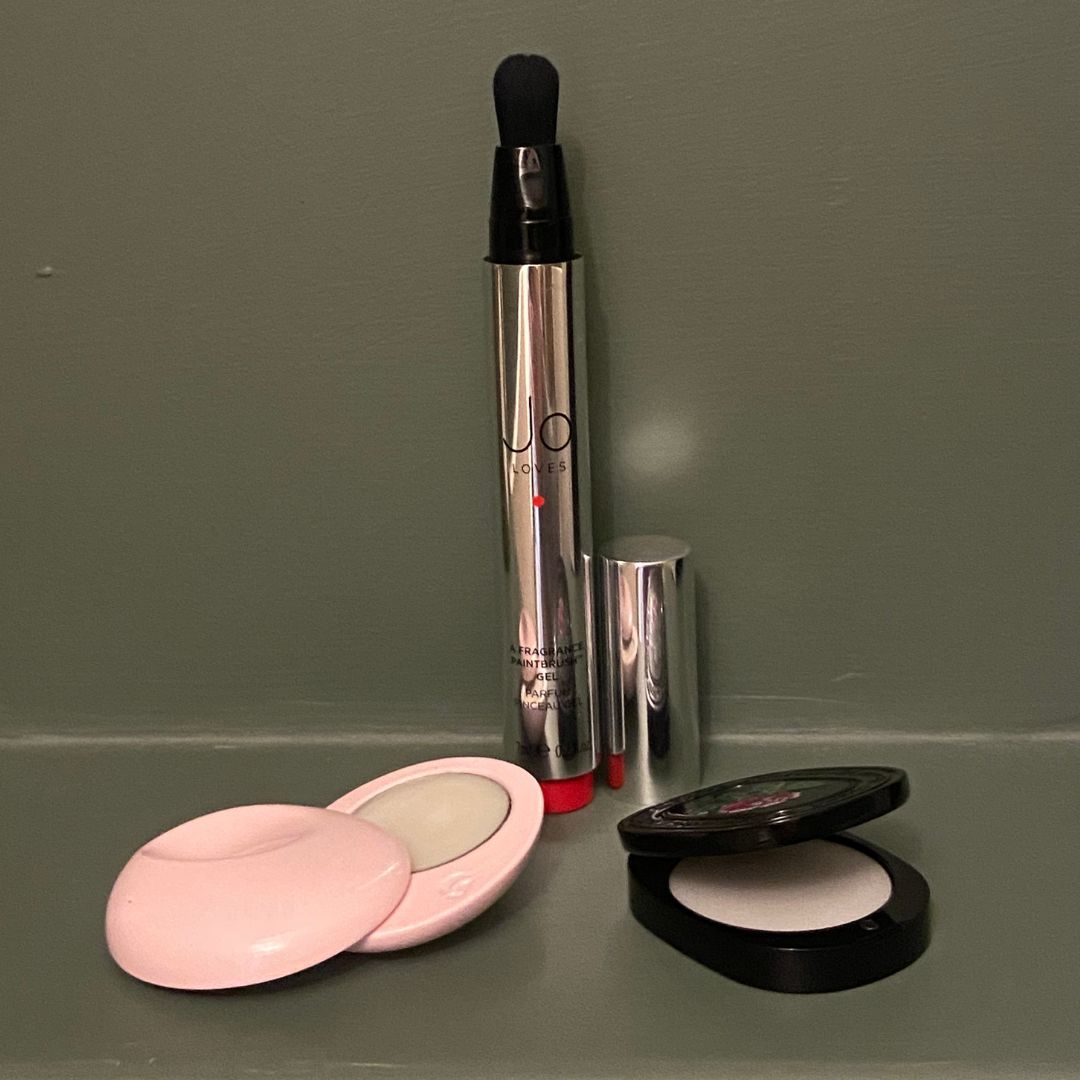 9 solid perfumes beauty editors swear by for on-the-go wear | Marie ...