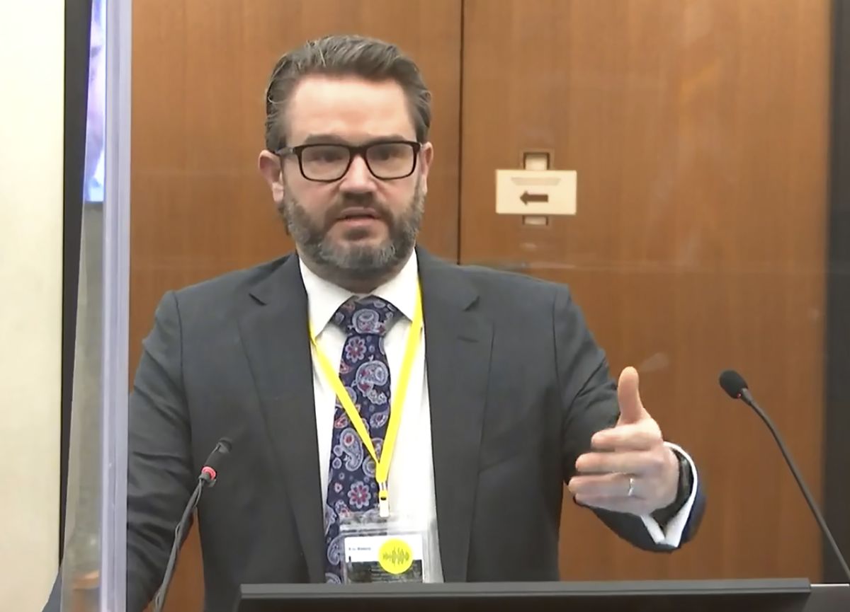 Derek Chauvin attorney asks judge to delay trial, argues news of Floyd ...