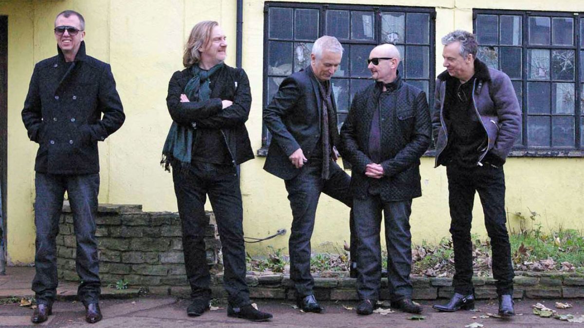 Thunder invite fans to dinner | Louder