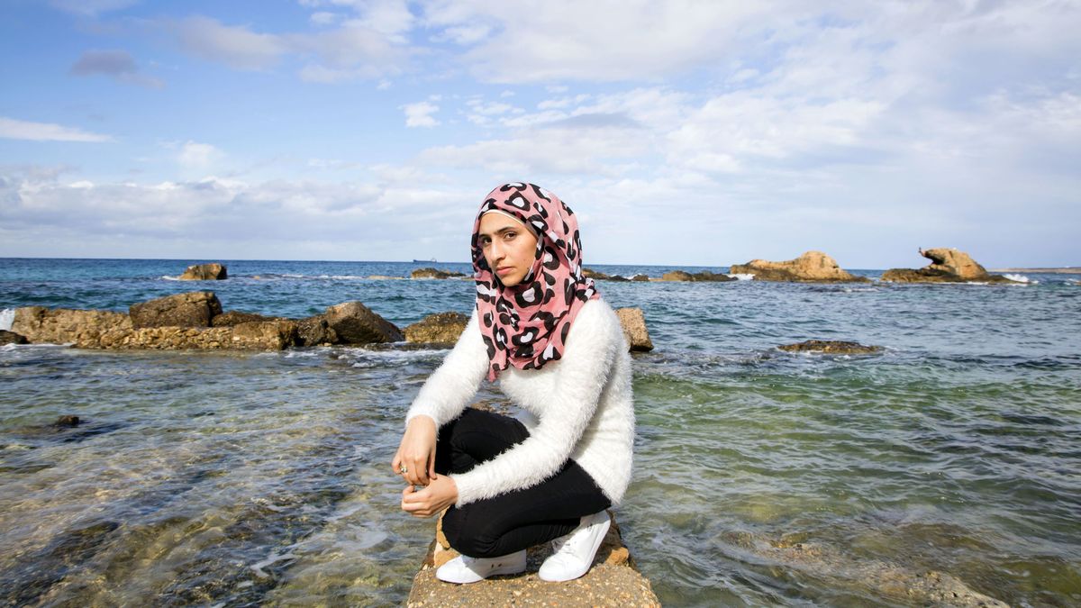 Doaa Al Zamel Syrian Refugee Story - A Hope More Powerful Than the Sea ...