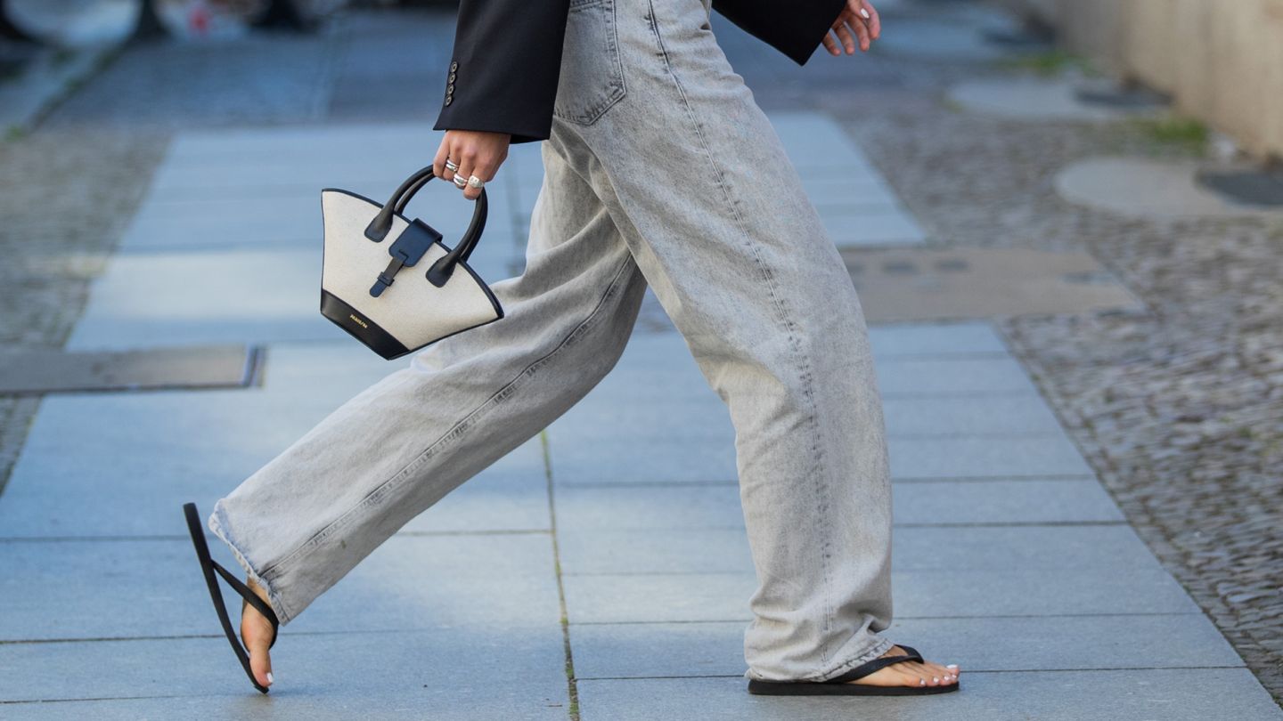 The 48 Best Flip-Flops for Summer | Marie Claire