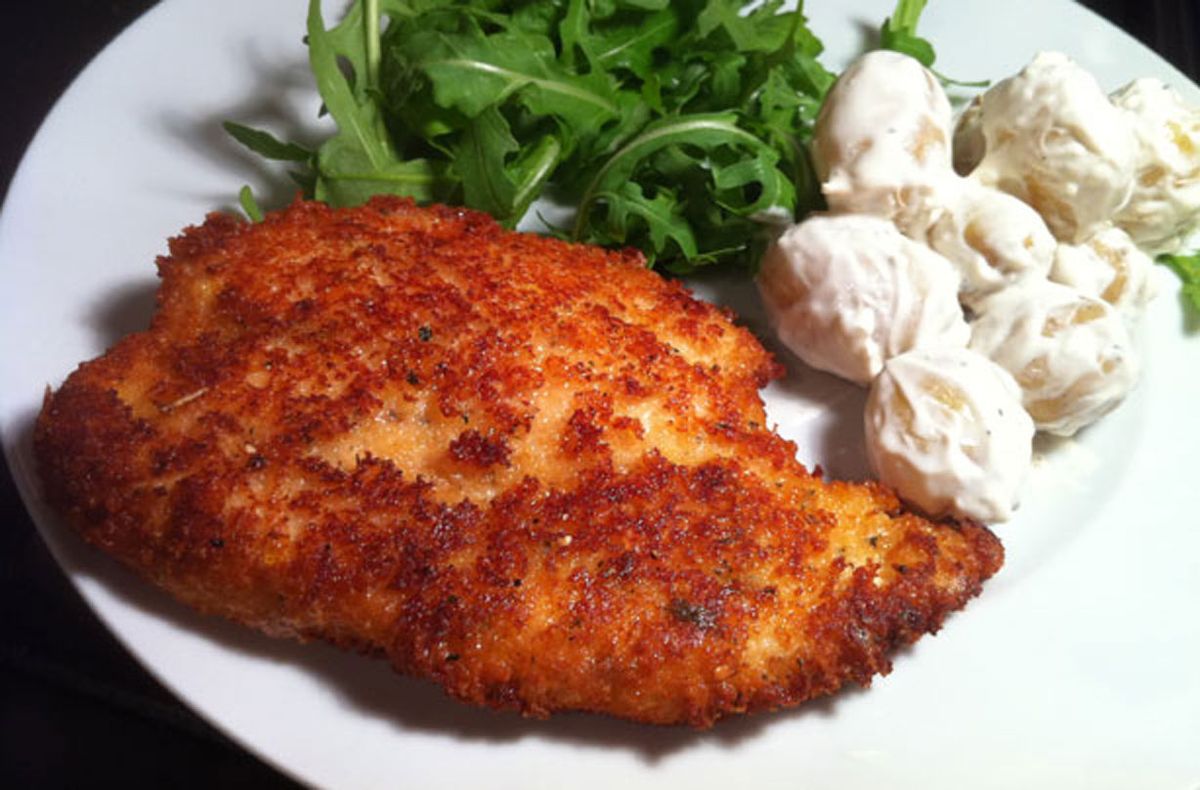 Grana Padano breadcrumbed chicken breast | Dinner Recipes | GoodtoKnow