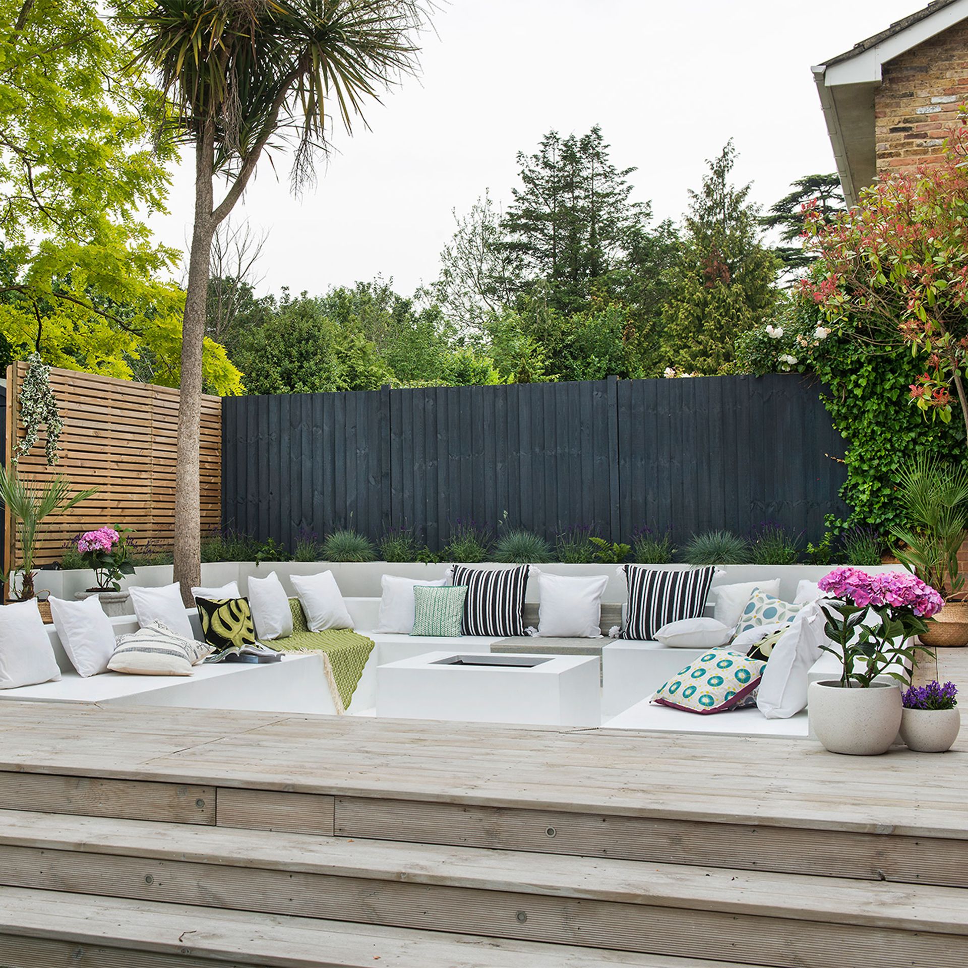 From scruffy concrete slabs to stunning sunken garden | Ideal Home