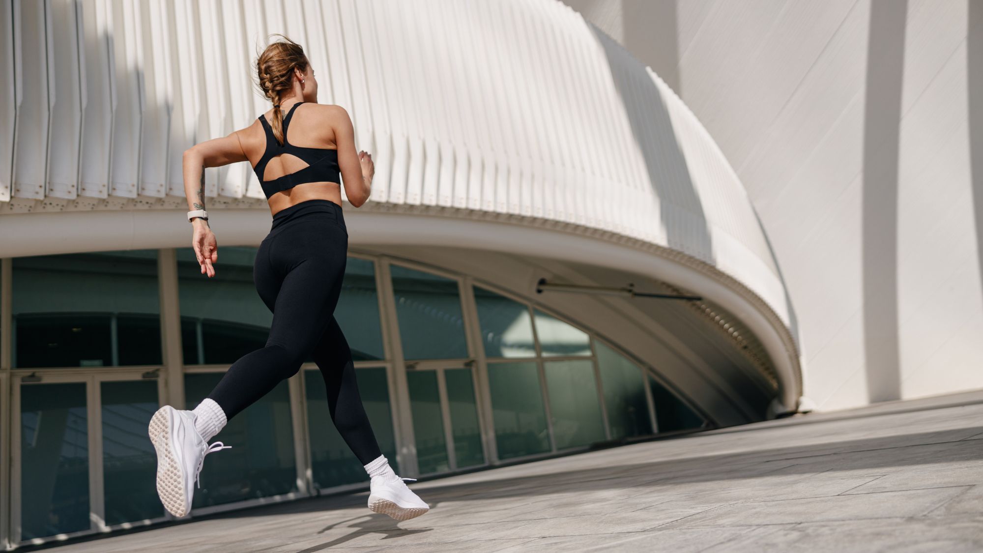 Are AI-Run Coaching Apps the Best Way To Boost Fitness? | Marie Claire UK