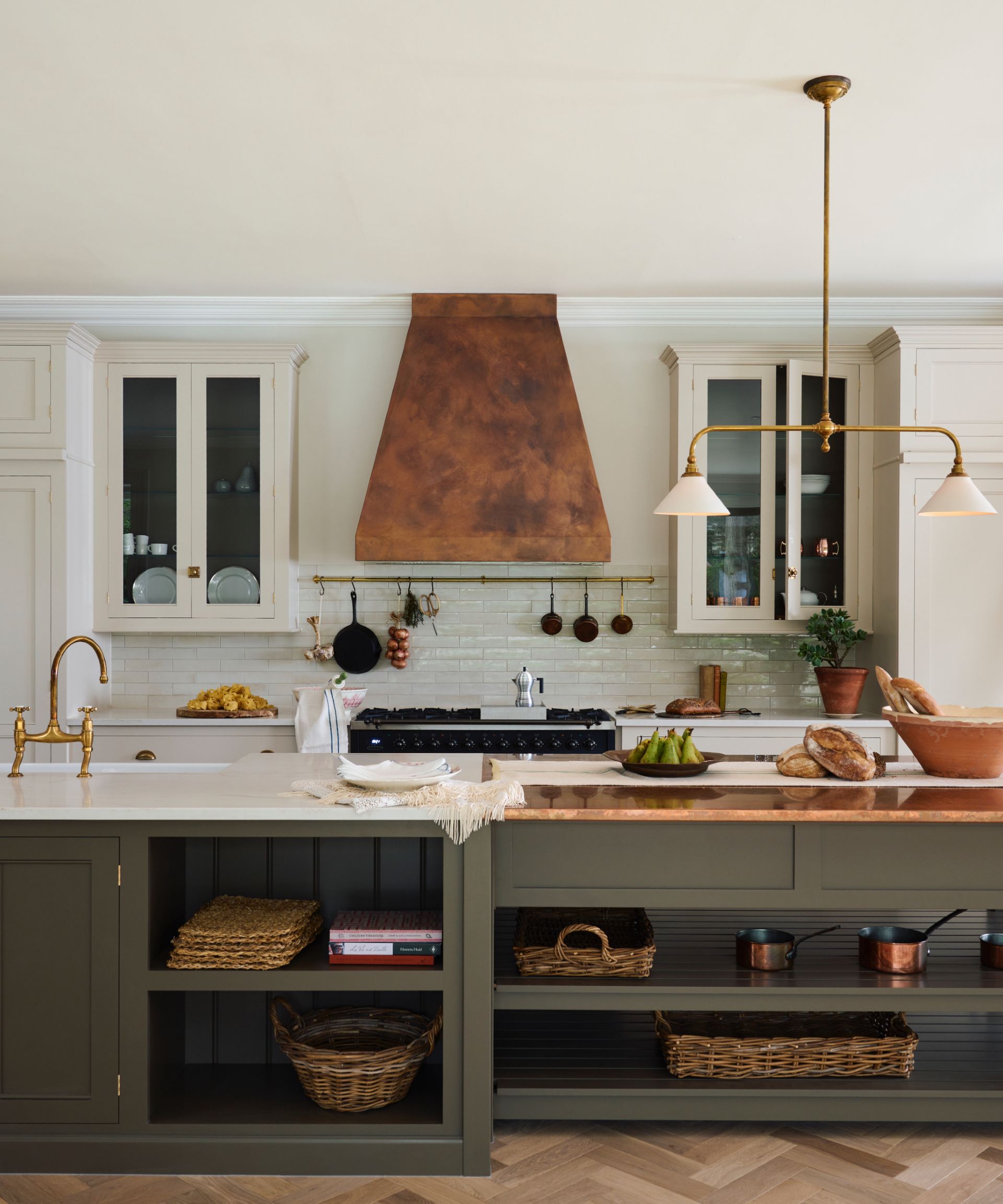 11 things that always make your kitchen look cluttered | Homes and Gardens