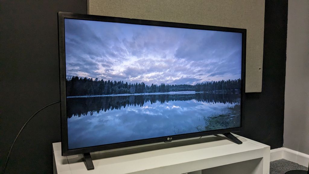 The best 32-inch TV: small screens for any budget | TechRadar