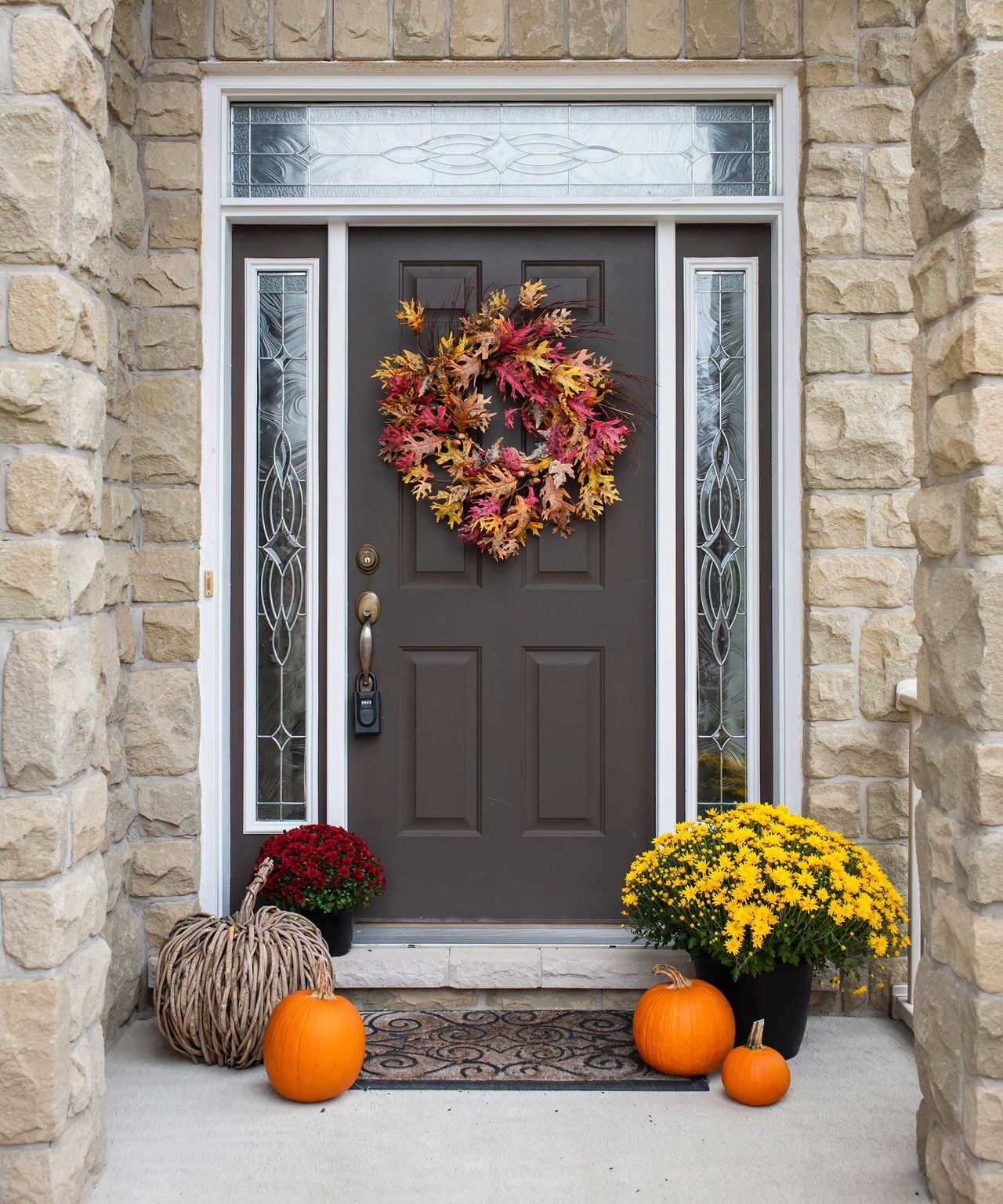 Fall front porch ideas: 18 seasonal looks | Gardeningetc