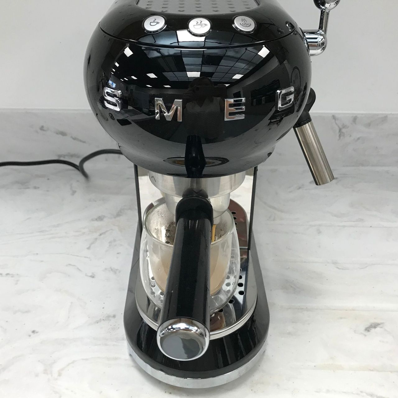 Smeg Espresso Machine review: espressos to impress-o | Livingetc