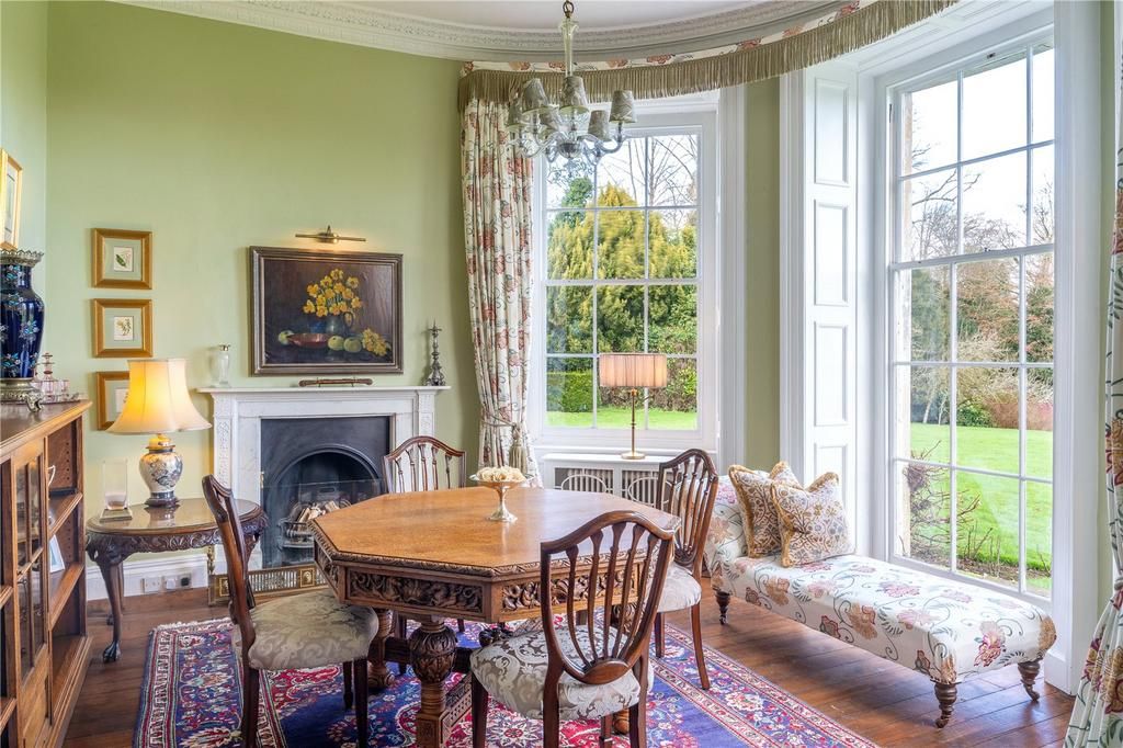 An exquisite, completely refurbished Georgian country house with ...