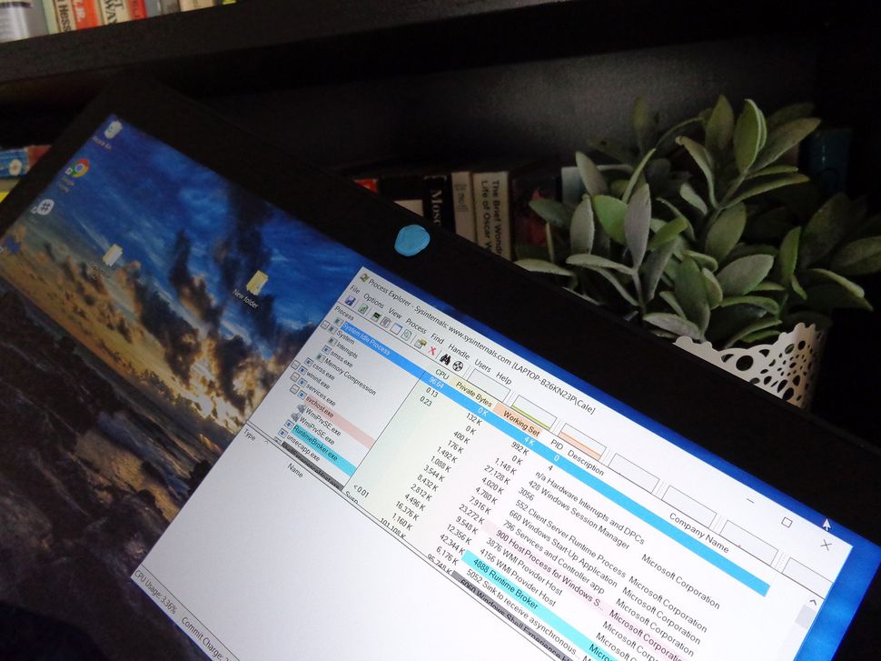 How to disable your laptop's webcam and microphone on Windows 10 ...