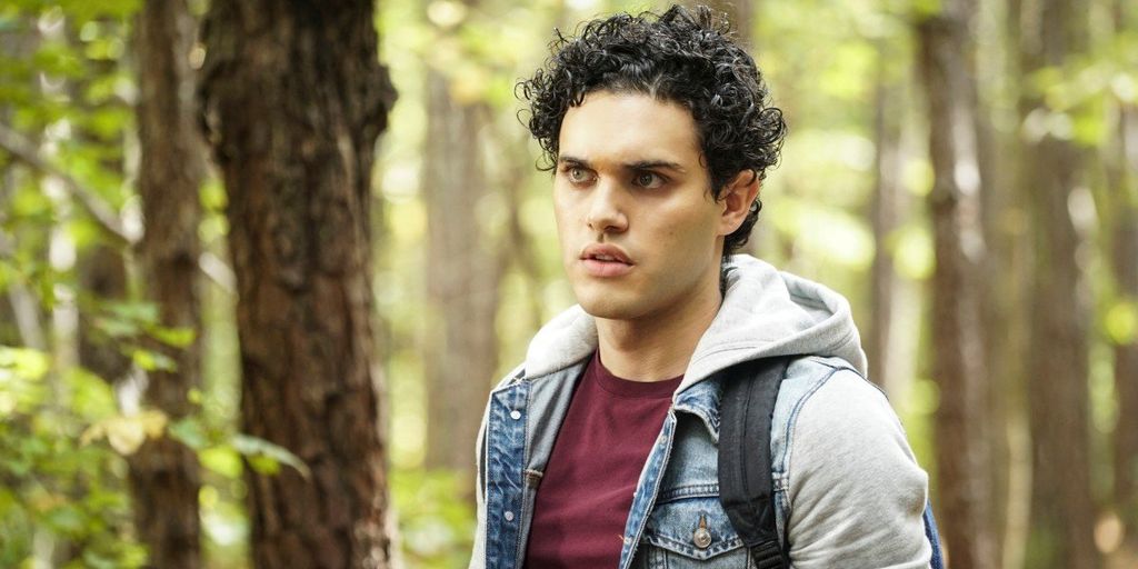 Why Legacies Needs To Make Up Its Mind About Landon | Cinemablend