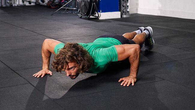 EXCLUSIVE: Joe Wicks’ Four-Week Fat Loss Workout | Coach