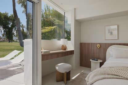 Bedroom corner ideas - 5 beautiful ways to decorate an empty space ...