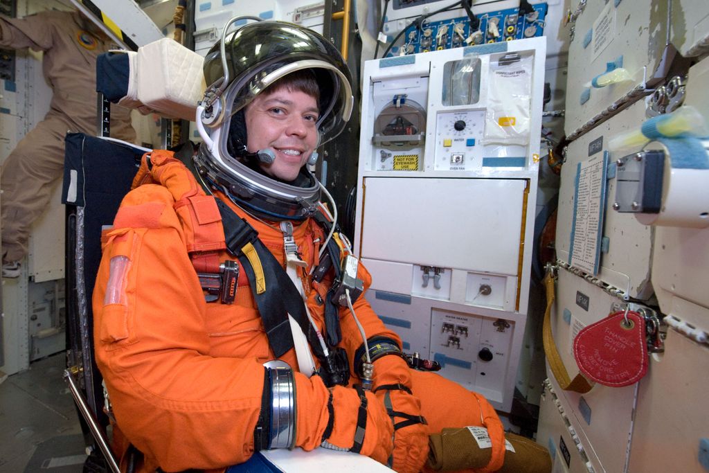 How SpaceX's sleek spacesuit changes astronaut fashion from the space ...