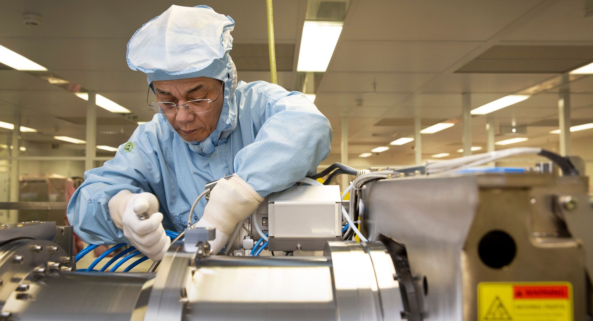 Update: ASML Denies Report it Was Working on China-Specific Lithography ...