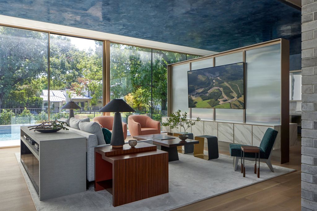 Texan family house celebrates cards and living | Wallpaper*