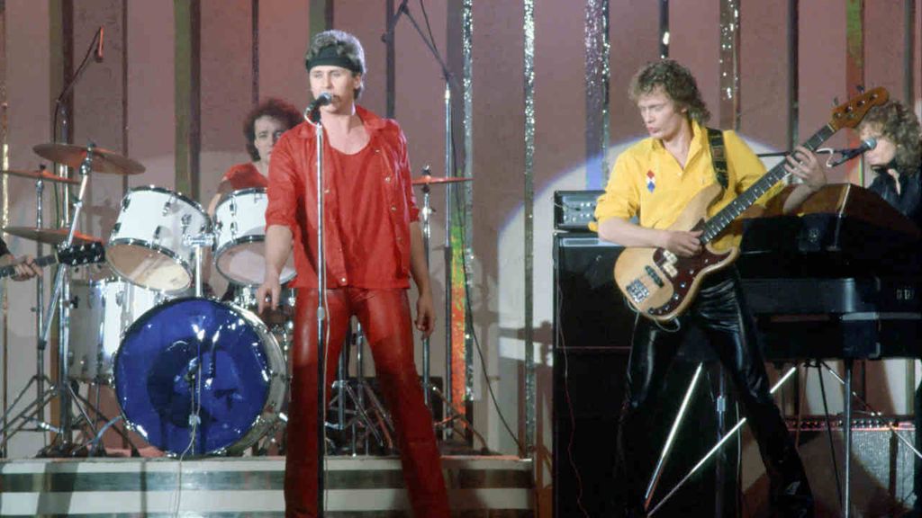 “The audience threw lighters, bottles, ice cubes and coins. We managed ...