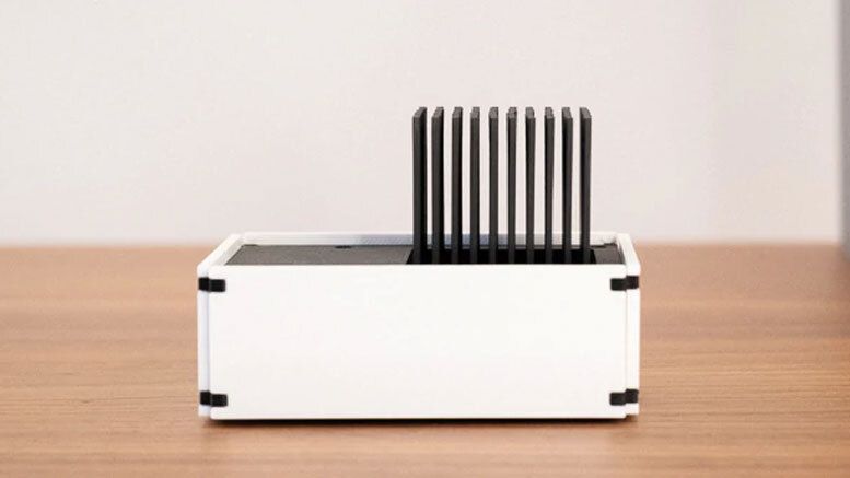Minimalist Fanless Raspberry Pi 4 Case Looks Cool, Keeps Cool | Tom's ...