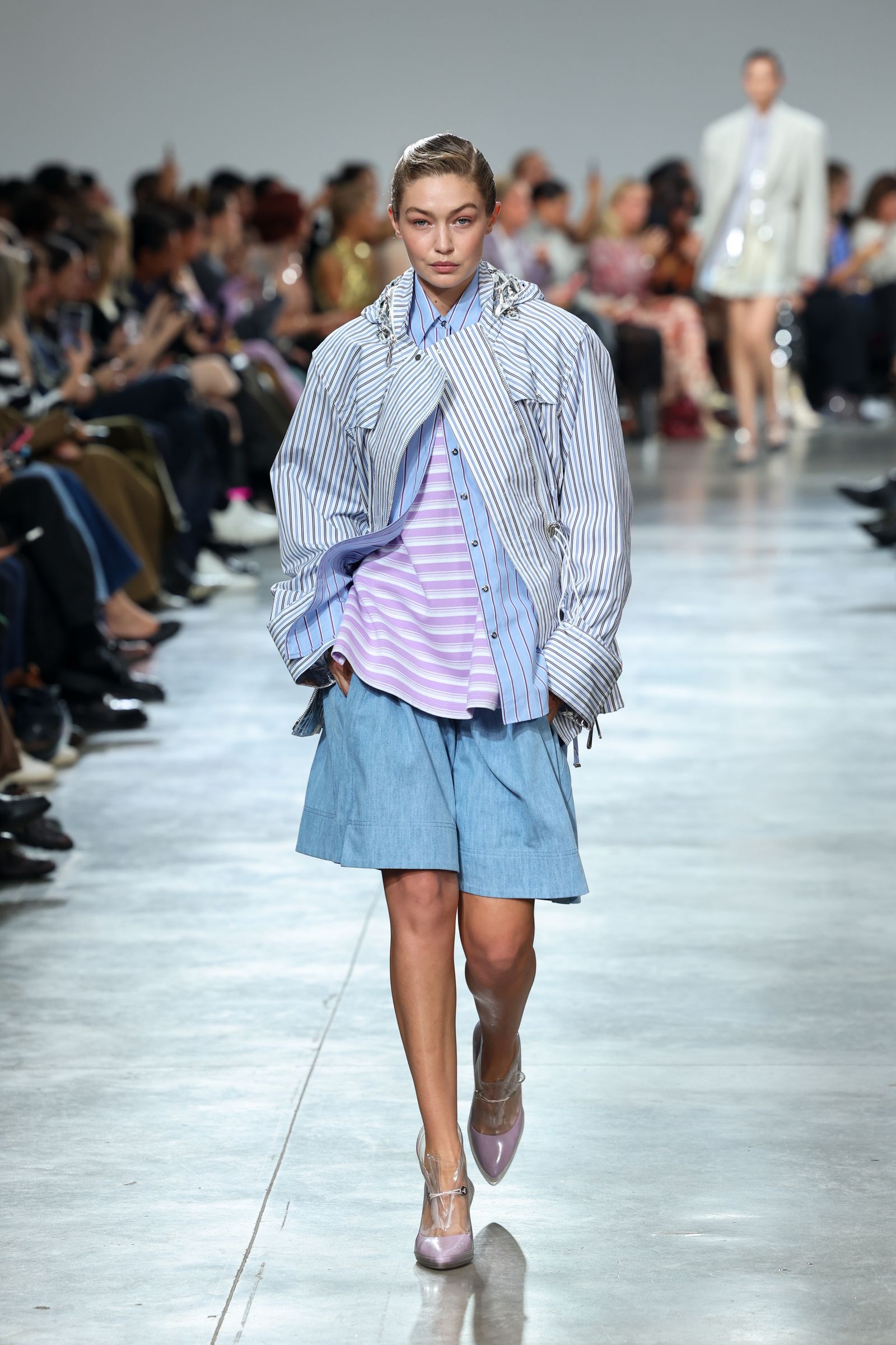 Gigi Hadid Trades Her Signature Rugby Stripes for a Throwback Paris ...