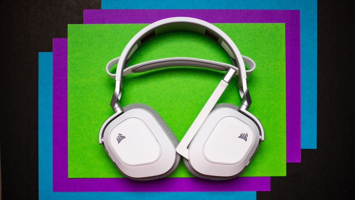 Corsair HS80 Max review: A terrific gaming headset with amazing battery ...