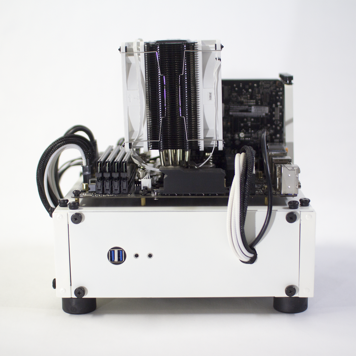 Build of the week: Open-air testbench | PC Gamer