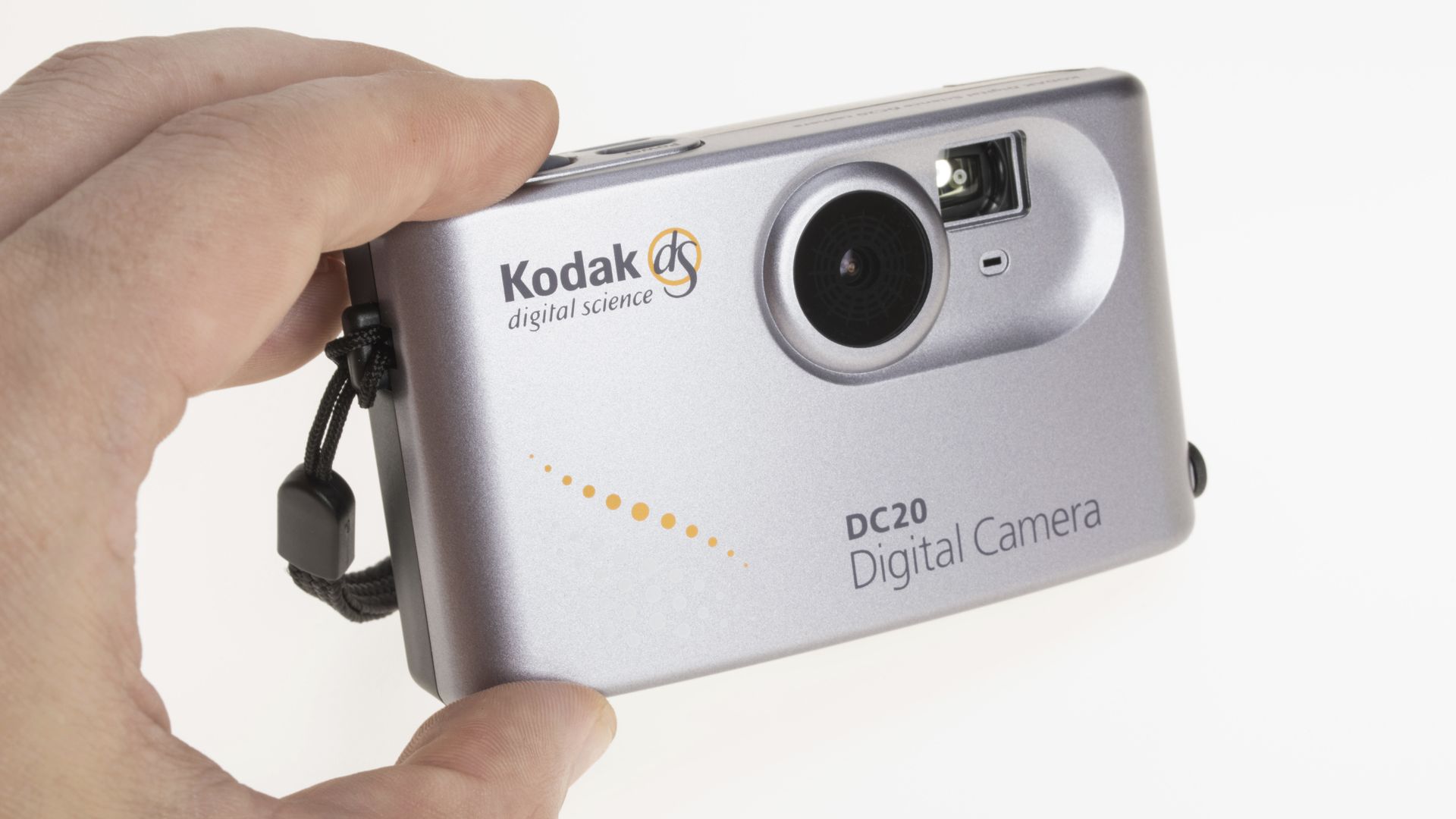 25 years of consumer digital cameras: they have improved with age ...