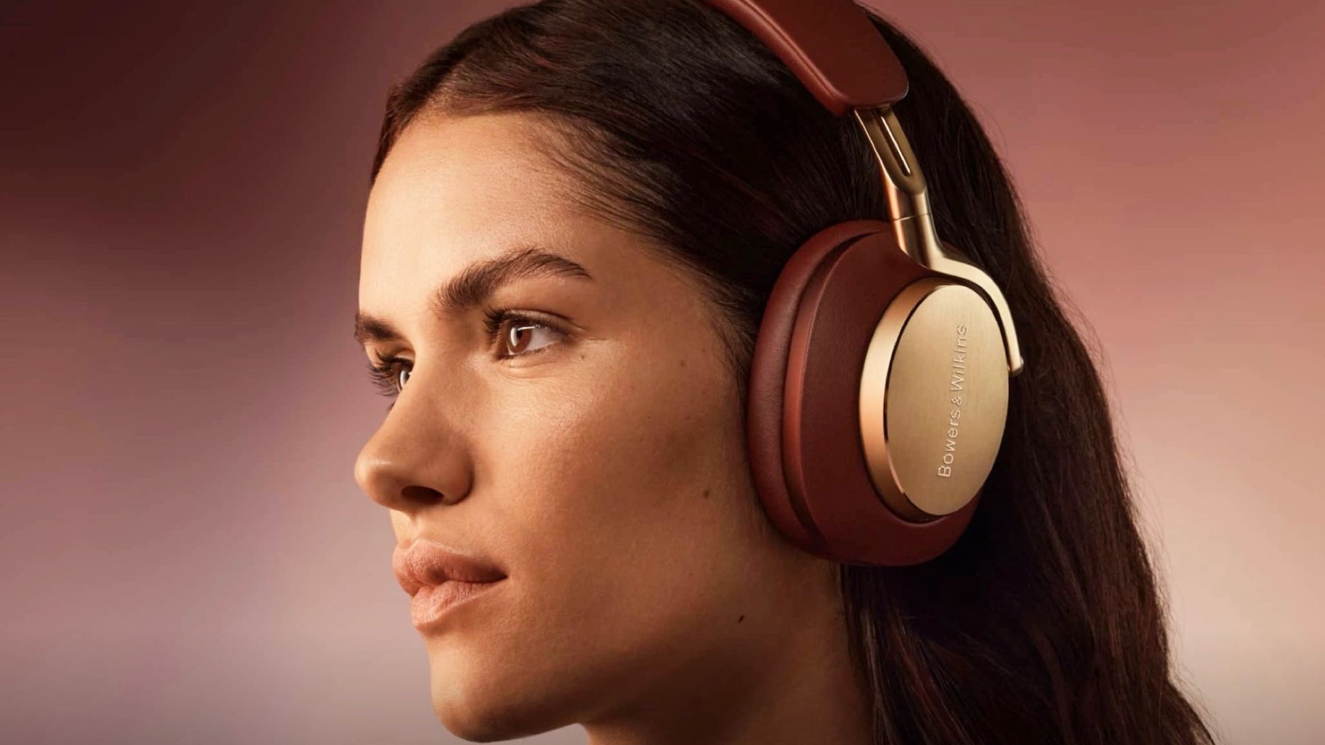 Bowers & Wilkins Px8 five-star headphones now come in their best ...