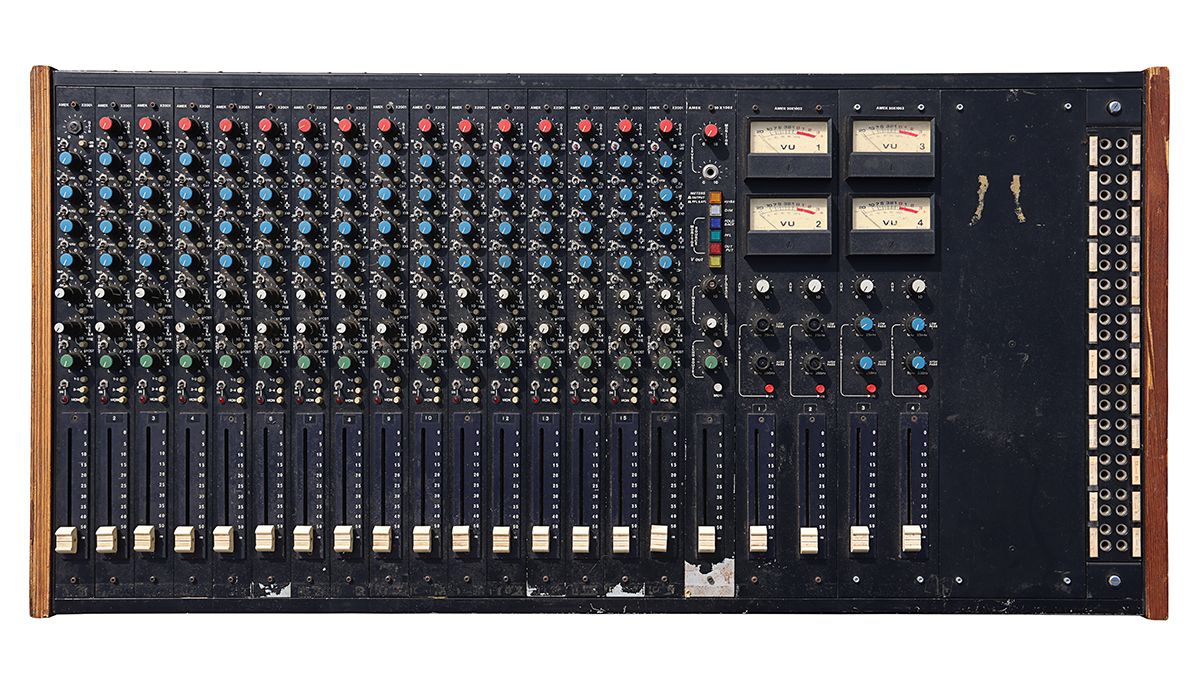 Lots go crazy: An Oberheim OB-8 synth from the Purple Rain sessions and ...